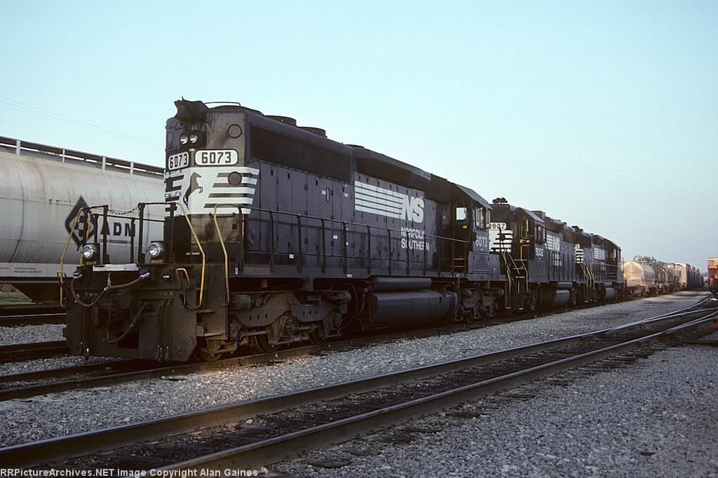NS SD40-2 6073